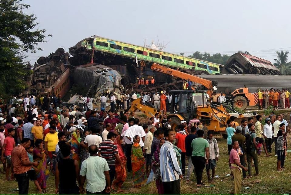 Over 260 Dead In India's Worst Rail Disaster In Decades - Nogoom Masrya