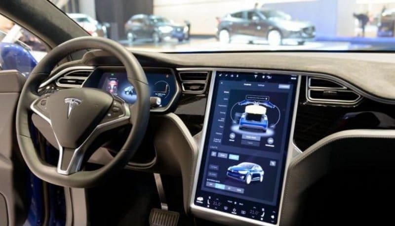 Enhanced Siri Integration: Tesla Owners Can Now Utilize Apple Shortcuts ...