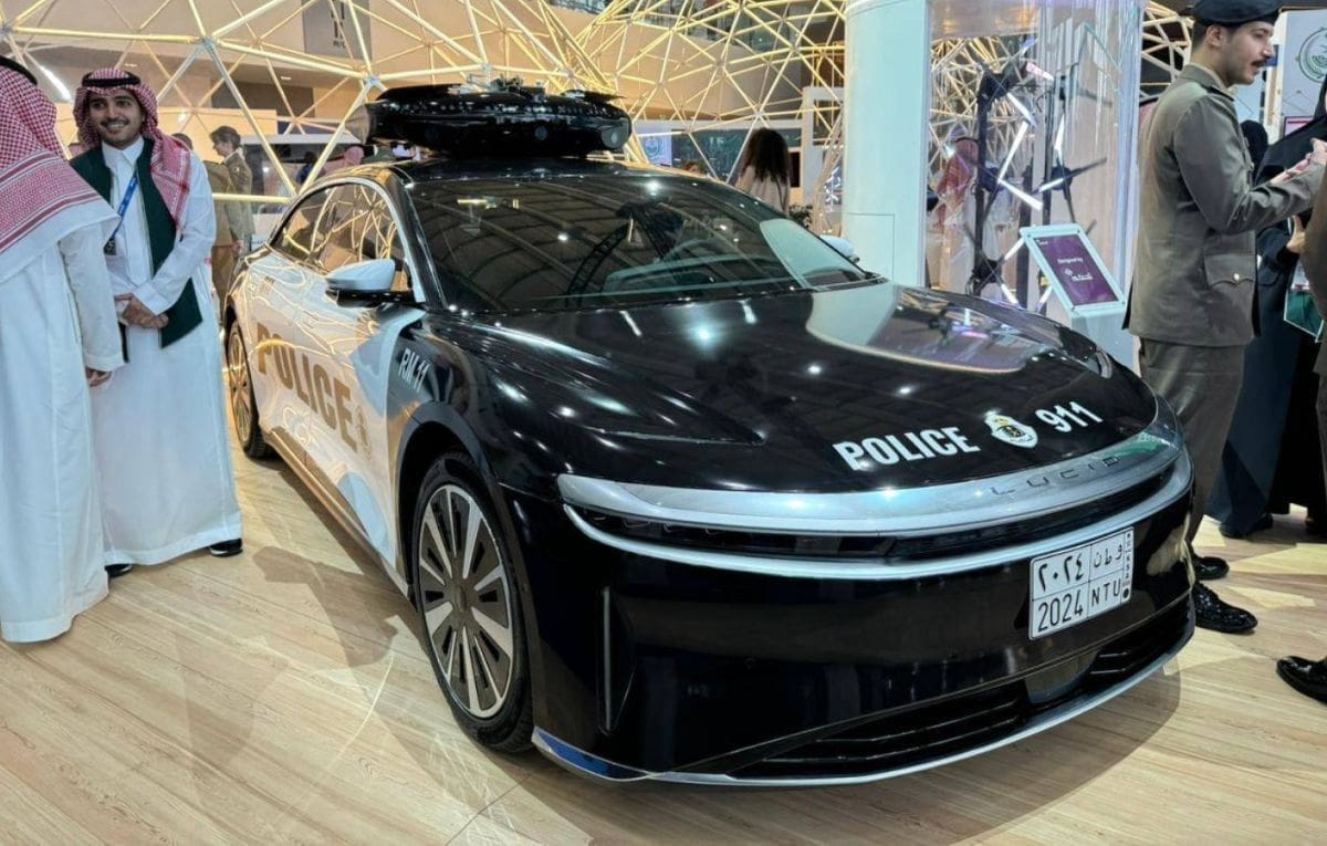 Saudi Arabia Unveils First AI-Powered Electric Security Vehicle By ...