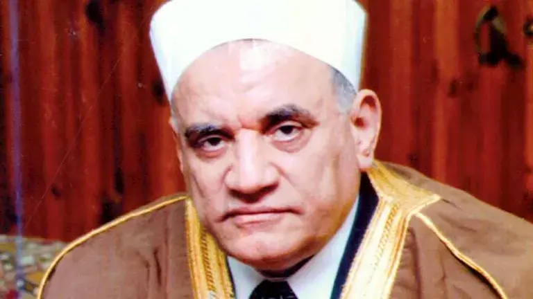 Family Schedules Cairo Condolence For Doctor Ahmed Omar Hashem - Nogoom Masrya